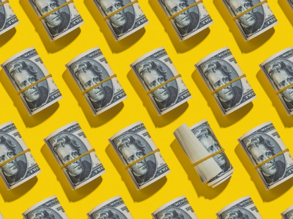 Subscription-Based Pricing: How To Choose What To Charge For Your Box